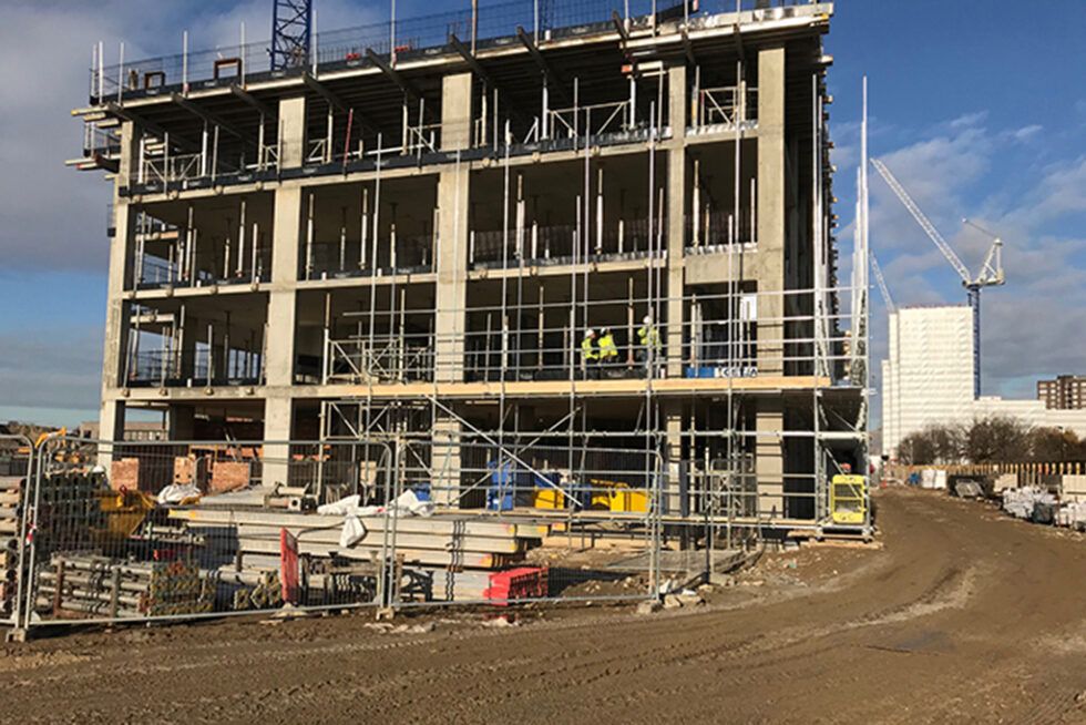 Major Scaffolding & Roofing Projects - The Globe Group